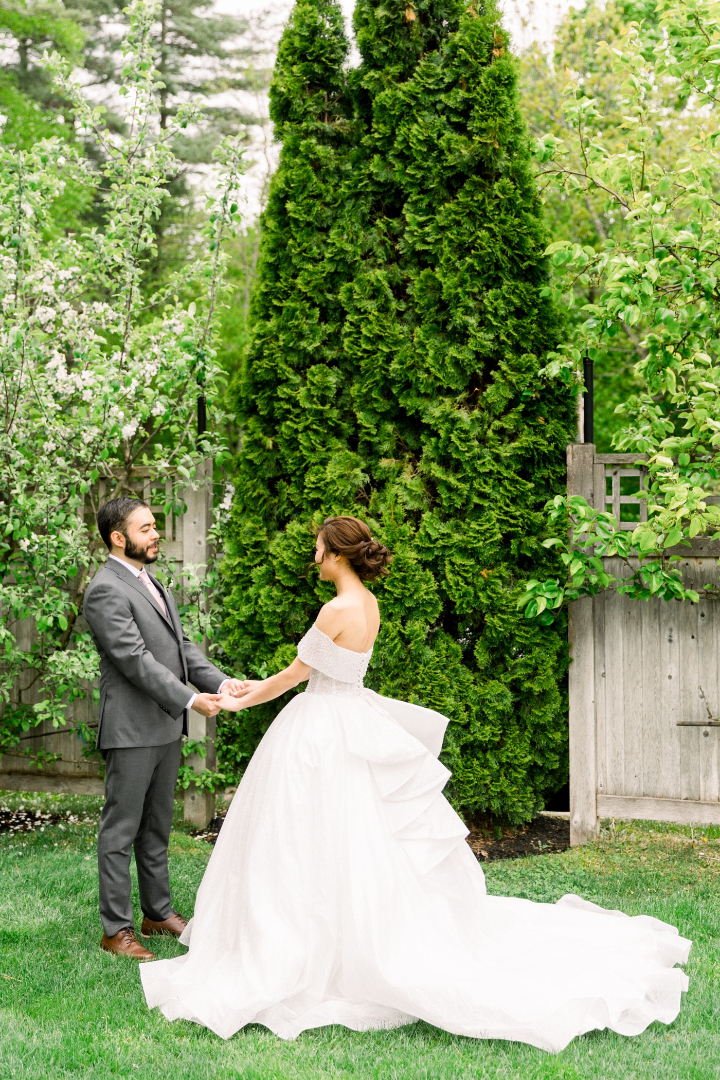 Zorvino Vineyards Wedding Photos | Romantic Vineyard Wedding